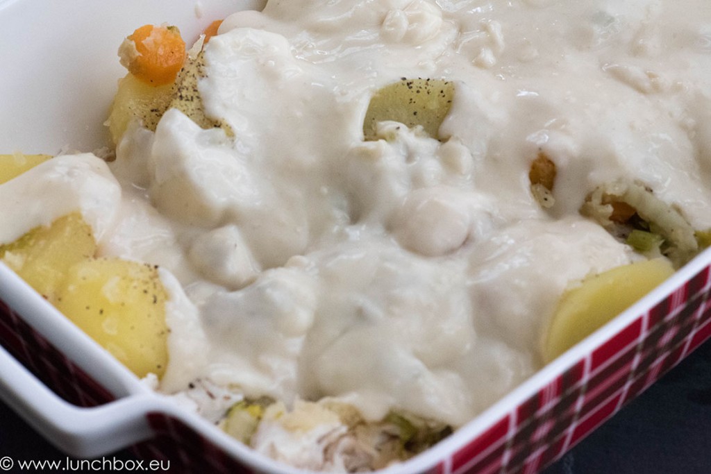 Fish crisp with crumble topping | Lunchbox