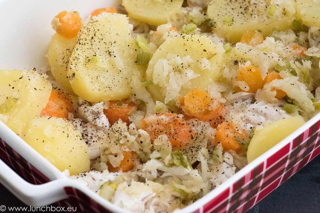 Fish crisp with crumble topping | Lunchbox