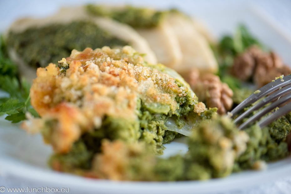Cup stuffed green bean puffs | Lunchbox