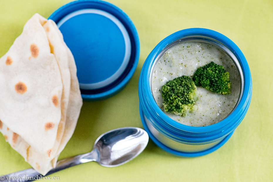 Light and creamy broccoli soup | Lunchbox