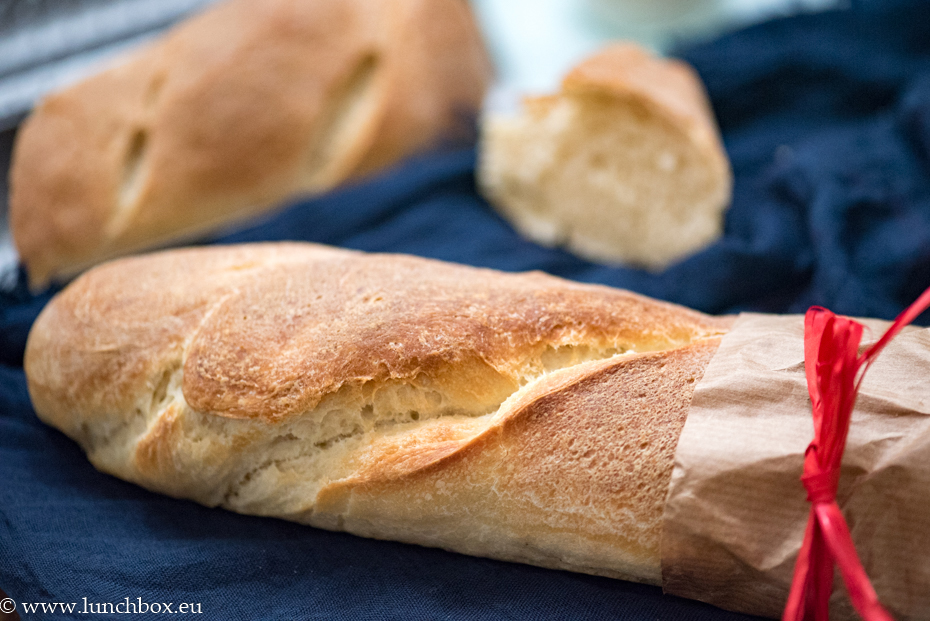 Homemade baked bread. Why? | Lunchbox